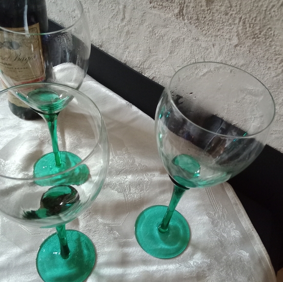 Pier 1 | Dining | Vintage Green Stemware Wine Glasses | Poshmark
